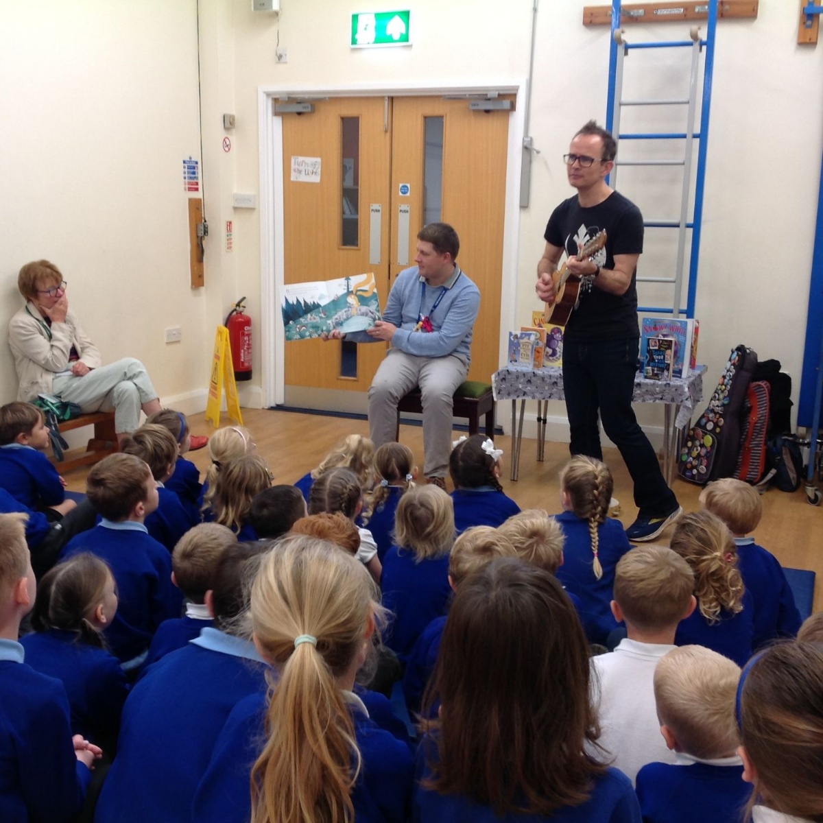 Beaford Community Primary - Author Gareth P. Jones Visits Beaford